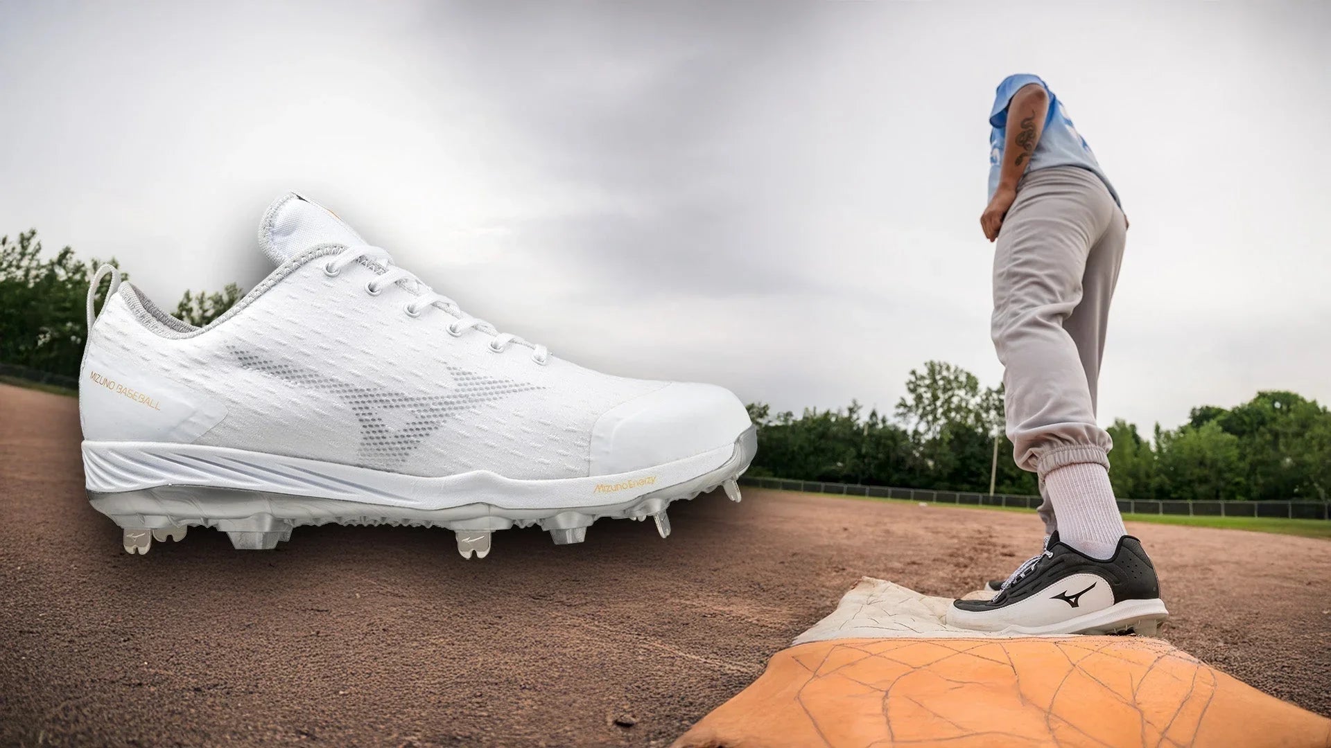 How to Properly Break in New Baseball Cleats