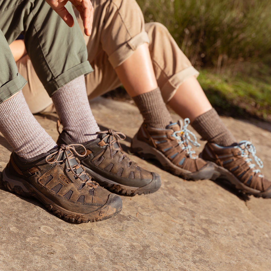 Hockey, Baseball & Softball, Apparel & Footwear | Sports Excellence