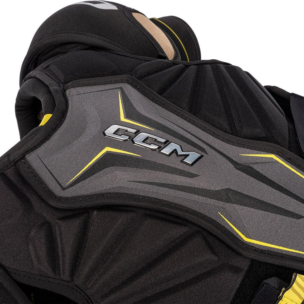 Tacks Classic Shoulder Pads - Senior – Sports Excellence